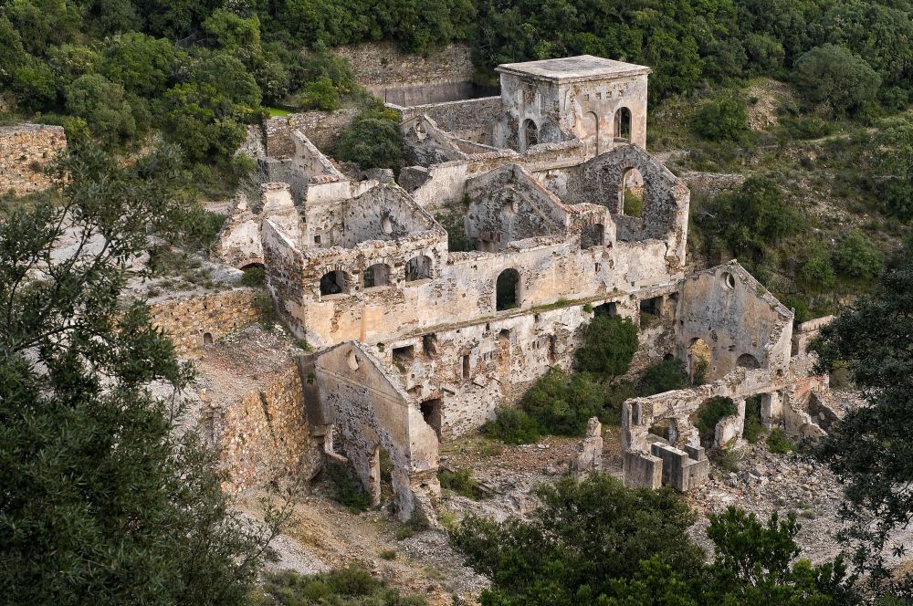 Il compendio minerario di Montevecchio Un progetto fotografico di ...